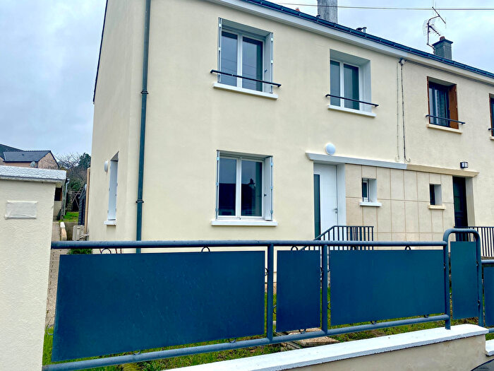 Maison à vendre - Bagneux, Saint-Hilaire - 5 pièces - 4 chambres