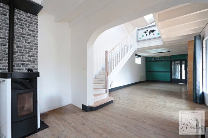 Maison à vendre - Abzac - 5 pièces - 3 chambres