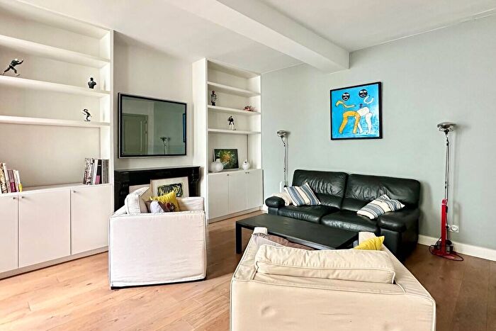 Appartement 2 pièces à louer à Saint Thomas dAquin, Paris 7ème arrondissement