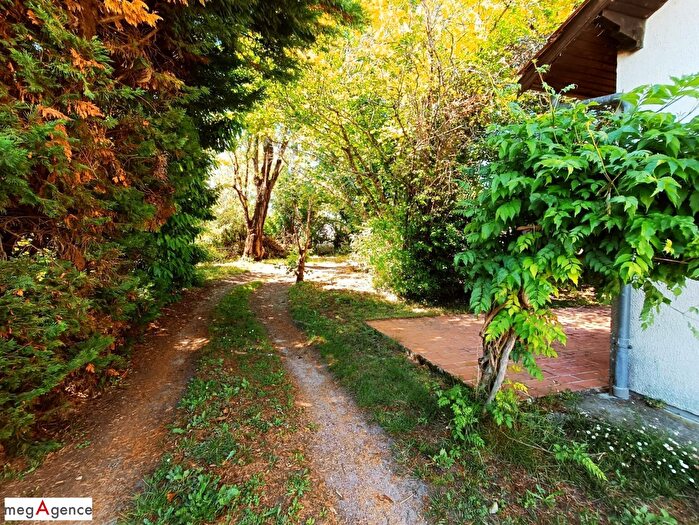 Béguey - Maison 5 pièces à vendre