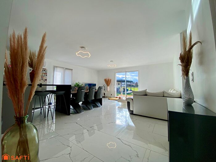 Maison à vendre - Castelmoron-sur-Lot - 4 pièces - 3 chambres