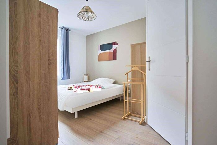 Appartement à louer - Fives, Lille - 1 pièce