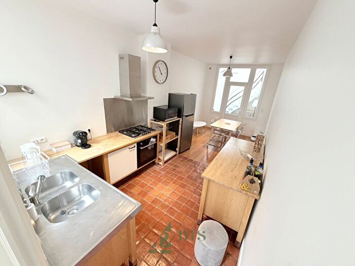 Appartement à louer - Roanne - 3 pièces - 2 chambres