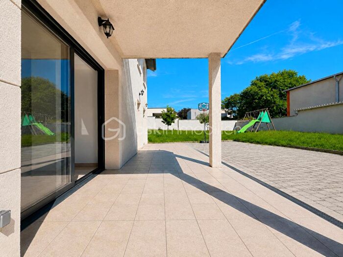 Villefranche-sur-Saône, Nord Est : Maison 4 pièces à vendre