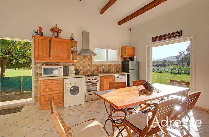 Appartement à louer - Sorbo-Ocagnano - 3 pièces - 2 chambres