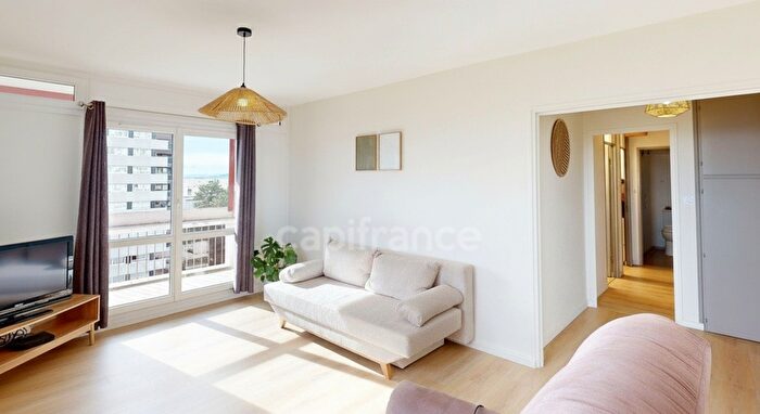 Appartement 4 pièces à vendre à Rillieux-la-Pape, Ville nouvelle Est