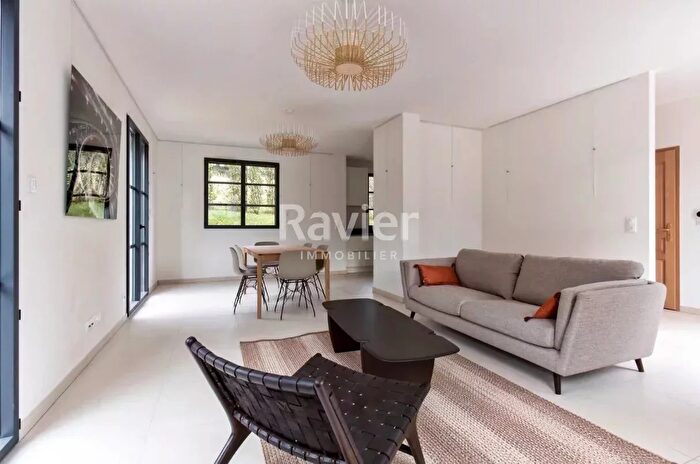 Maison à louer - Bougival - 6 pièces - 4 chambres