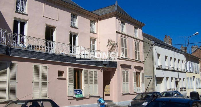 Sud, Rethel : Appartement 2 pièces à louer