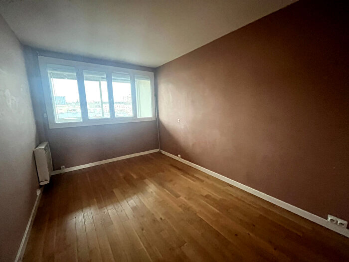 Appartement à louer - Franconville, Hôtel de Ville - 3 pièces - 2 chambres