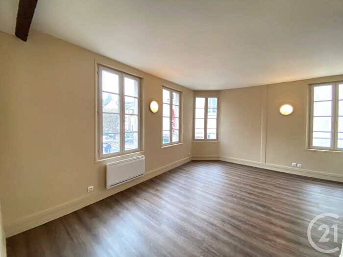 Chartres, Centre-ville : Appartement 2 pièces à louer