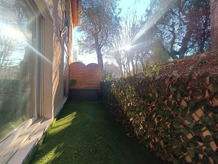 Appartement à vendre - Nice, Valrose - 3 pièces - 2 chambres