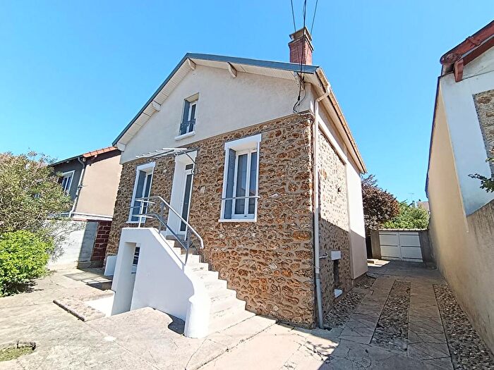 Villeneuve-Saint-Georges, Fort - Maison 5 pièces à vendre