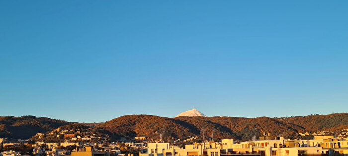 Appartement à vendre - Clermont-Ferrand, Vallières, Sallins, Poncillon - 5 pièces - 3 chambres