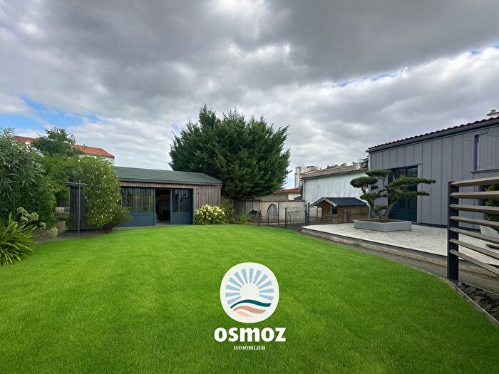 Maison à vendre - Marans - 6 pièces - 5 chambres