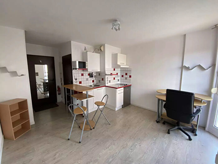 Appartement à louer - Dijon, Les Péjoces - 1 pièce