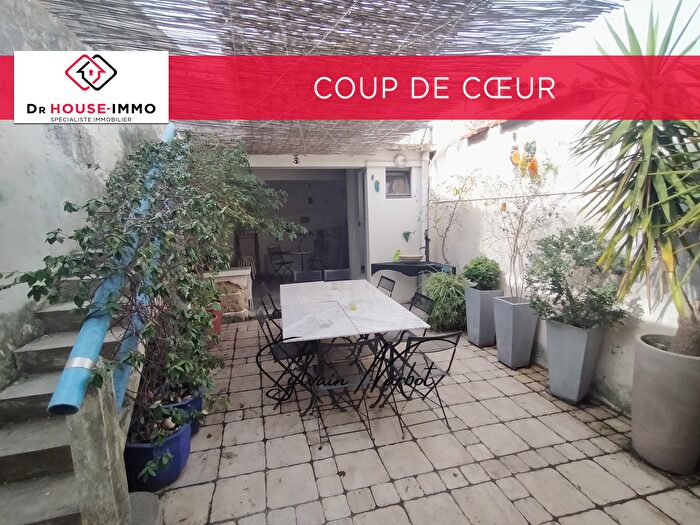 Maison 6 pièces à vendre à Aigues-Mortes