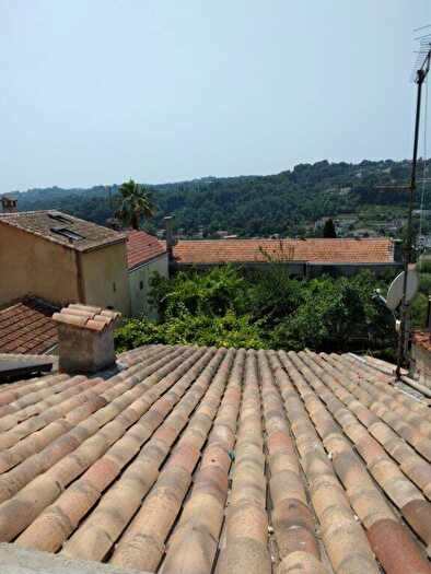 Village-Saint Julien-Saint Pierre, Biot : Appartement 2 pièces à louer