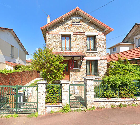 Maison à vendre - Soisy-sous-Montmorency, Centre-ville - 5 pièces - 3 chambres