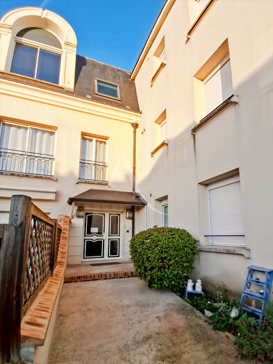 Conflans-Sainte-Honorine, Romagné, Renouveau : Appartement 3 pièces à vendre