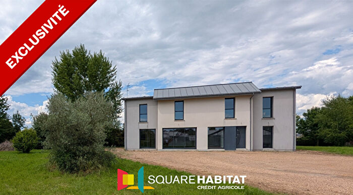 Maison à vendre - Beaufort-en-Vallée - 8 pièces - 5 chambres