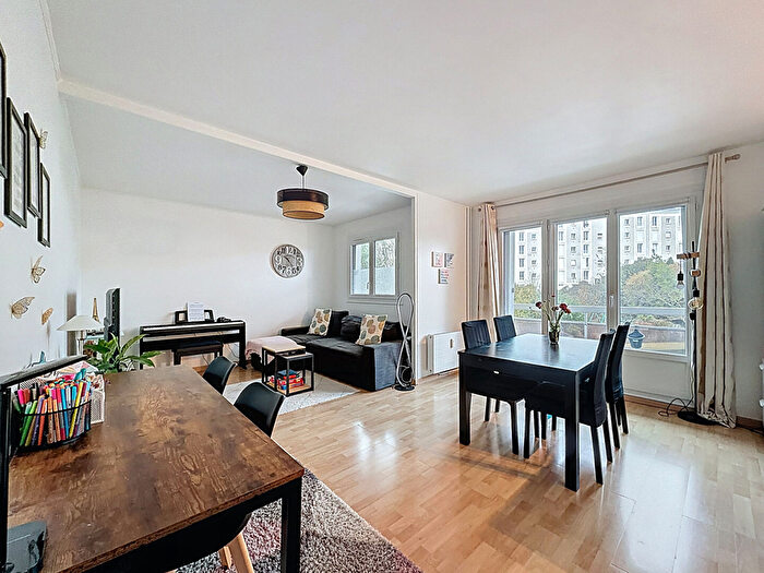 Appartement à vendre - Saint-Cyr-lécole, Gérard Philippe - 4 pièces - 2 chambres