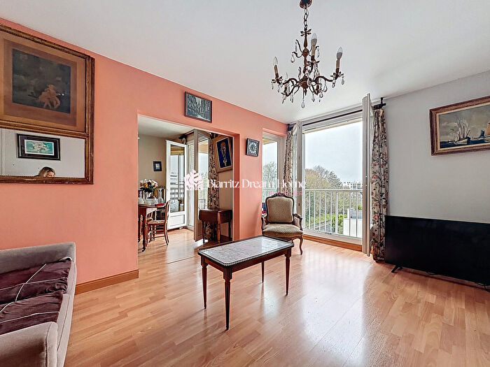 Appartement à vendre - Anglet, Aritxague - 5 pièces - 3 chambres