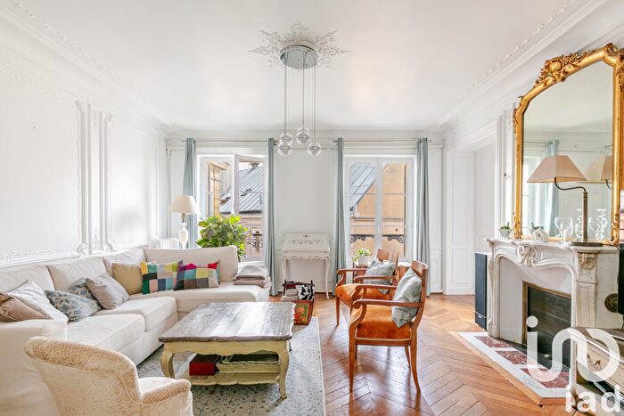 Appartement à vendre - Versailles - 6 pièces - 4 chambres