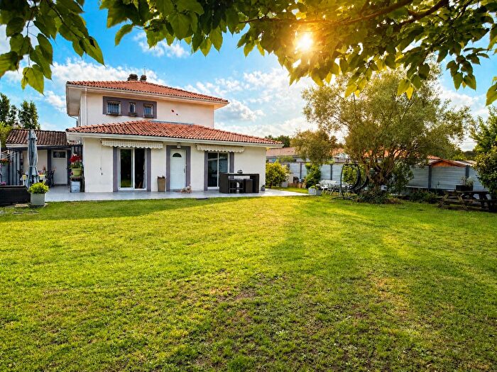 Maison 4 pièces à vendre - Gujan-Mestras, Gujan