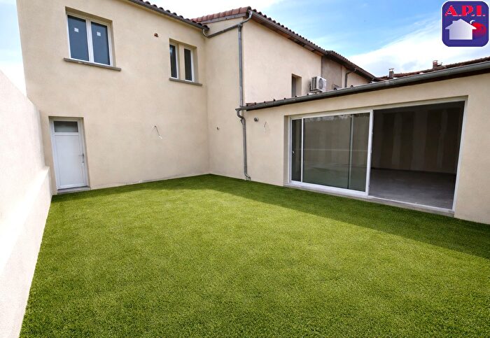 Maison 5 pièces à vendre à Saint-Quentin-la-Tour