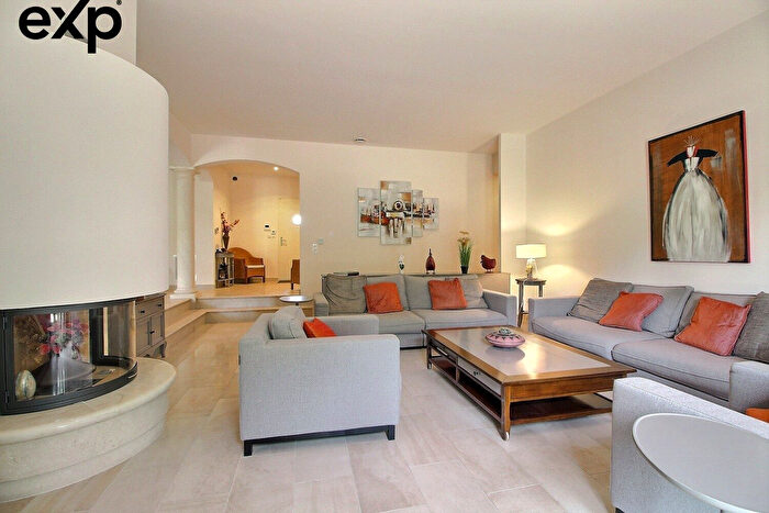 Maison à vendre - LIsle-sur-la-Sorgue, Saint-Antoine - 7 pièces - 4 chambres