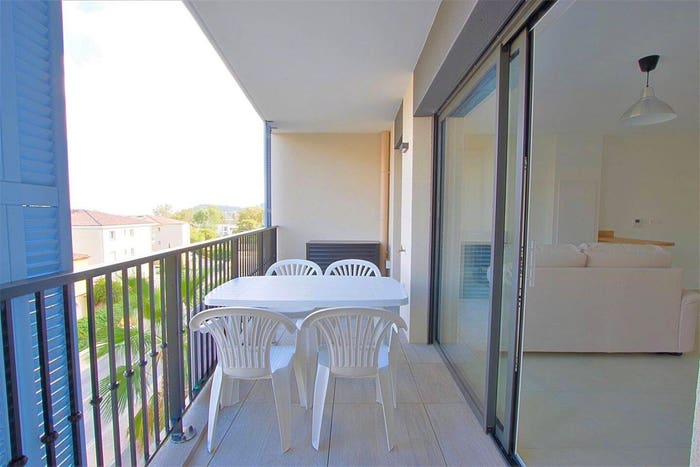 Riondet, Hyères - Appartement 2 pièces à louer