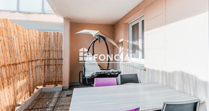 Appartement à vendre - Metz, Borny - 2 pièces - 1 chambre