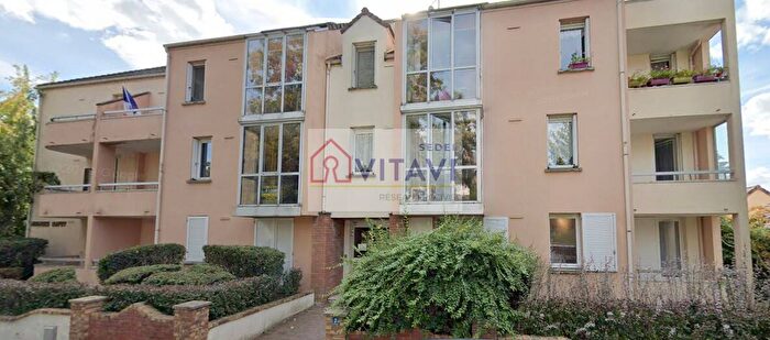 Appartement à louer - Centre Ville, Noyon - 3 pièces - 2 chambres