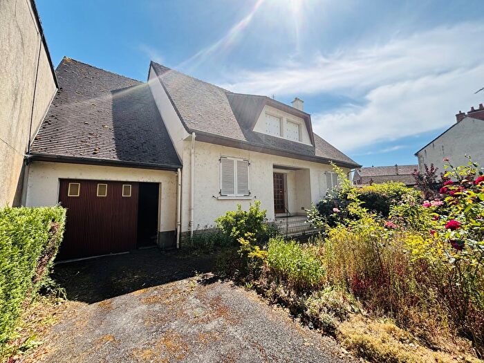 Maison 7 pièces à vendre à Boussac