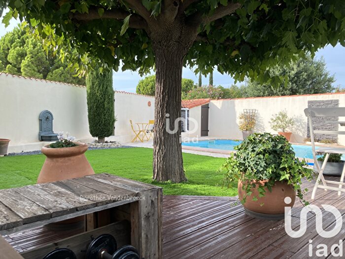 Maison à vendre - Vitrolles, Centre-ville, Roucas, Les Pins, Le Liourat - 5 pièces - 4 chambres