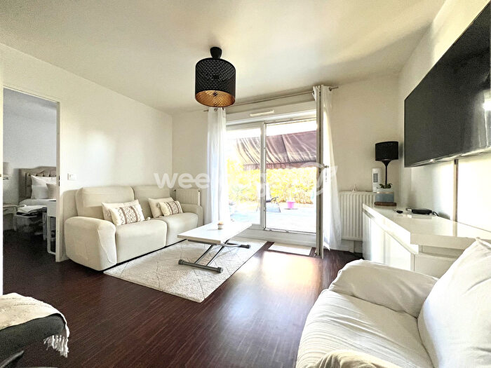 Mantes-la-Jolie, Val Fourré : Appartement 2 pièces à vendre
