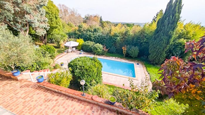 Maison à vendre - Foulayronnes - 7 pièces - 5 chambres