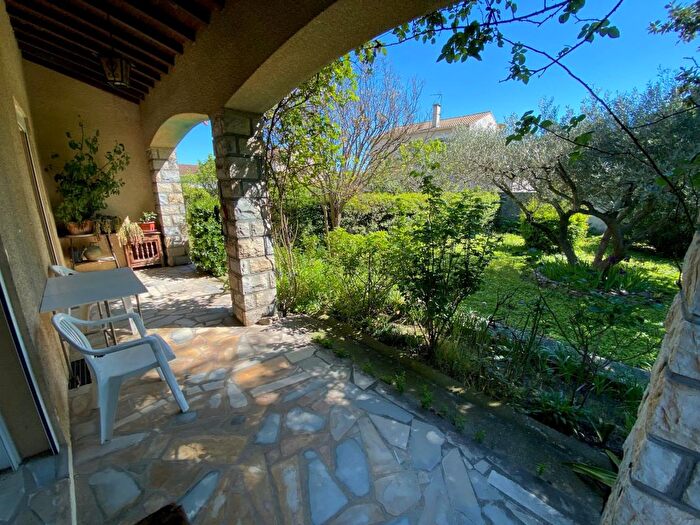 Maison à vendre - Rodilhan - 6 pièces - 5 chambres