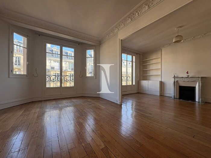 Appartement à louer - Auteuil Sud, Paris ème arrondissement - 5 pièces - 3 chambres
