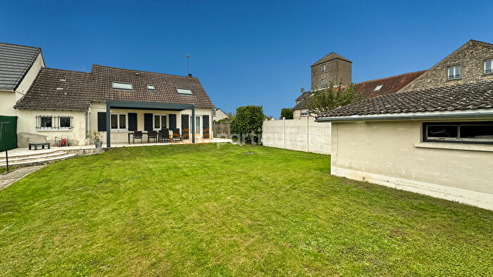 Maison à vendre - Champdeuil - 6 pièces - 4 chambres