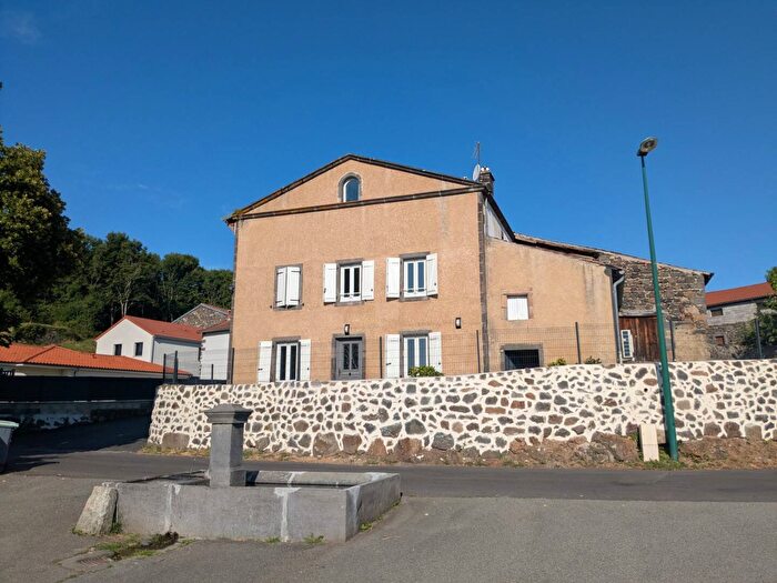 Orcines : Maison 5 pièces à louer