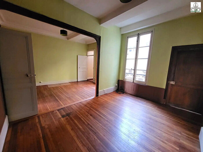 Appartement à vendre - Beaune, Centre-ville - 3 pièces - 2 chambres