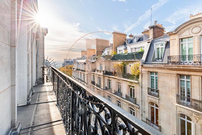 Appartement à vendre - Paris e , Chaillot - 5 pièces - 3 chambres