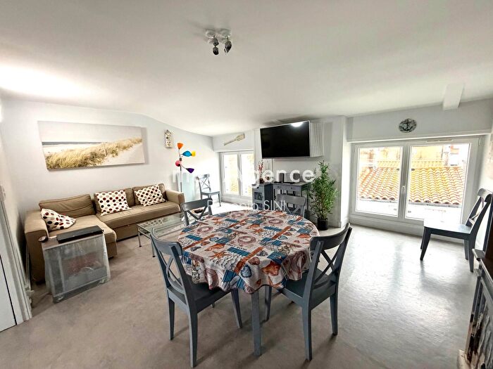 Appartement à vendre - Les Sables-dOlonne, Passage, Remblai, Ile Penotte, Notre-Dame - 3 pièces - 2 chambres