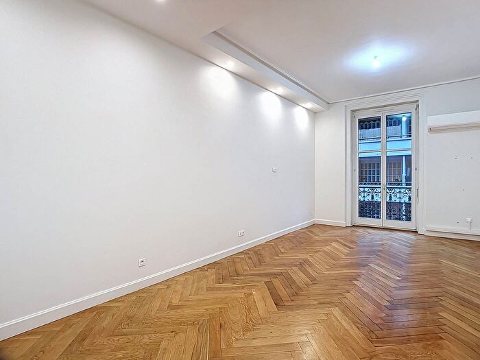 Appartement à louer - Bellecombe, Lyon ème arrondissement - 3 pièces - 2 chambres