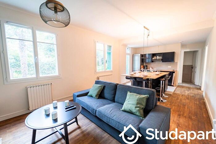 Appartement à louer - Saint Cybard-Houmeau, Angoulême - 1 pièce - 1 chambre