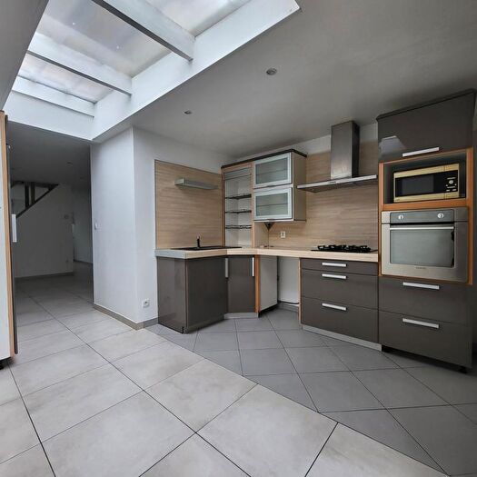 Maison à louer - Béthune, Rue de Lille - 4 pièces - 3 chambres