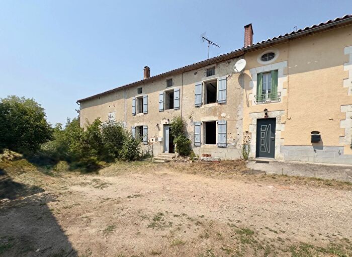Maison 8 pièces à vendre - Manot