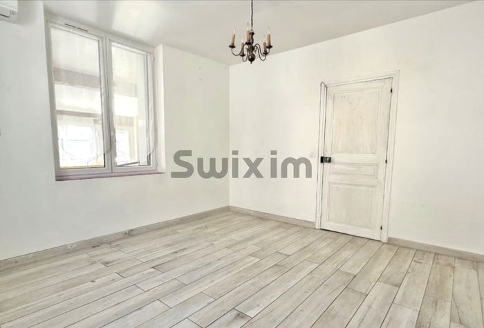 Appartement 3 pièces à vendre - postalCode