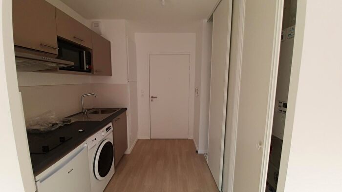 Appartement à louer - Quartiers Ouest, Cleunay, La Prévalaye - 1 pièce